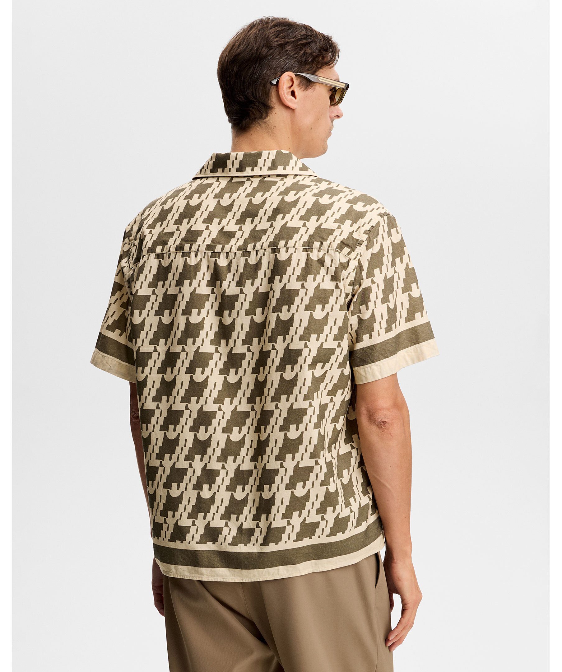 Handla Ellis Border Resort Shirt, Grön hos Johnells.se | FMST15638-M573